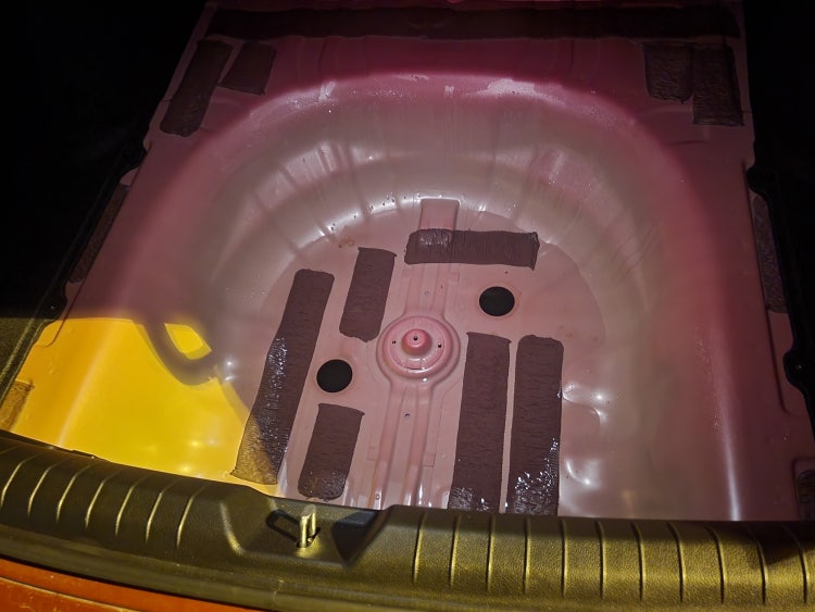 소나타 DN8 트렁크 물고임 침수차인가요 : 지식iN