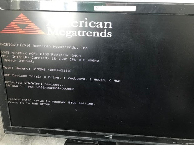 컴퓨터 부팅시 please enter setup to recover bios setting 이라고 뜨는데 설정 머 바꿔야하나요 ...