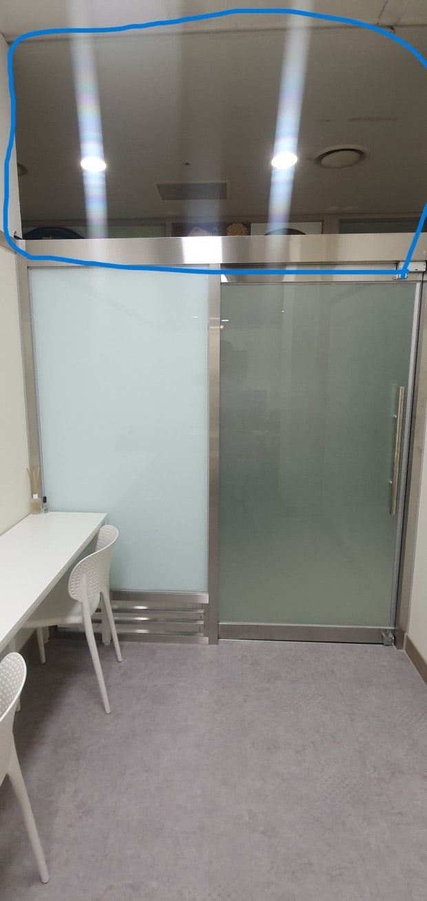 사무실 출입문, 천장 아이디어 부탁드립니다 : 지식iN