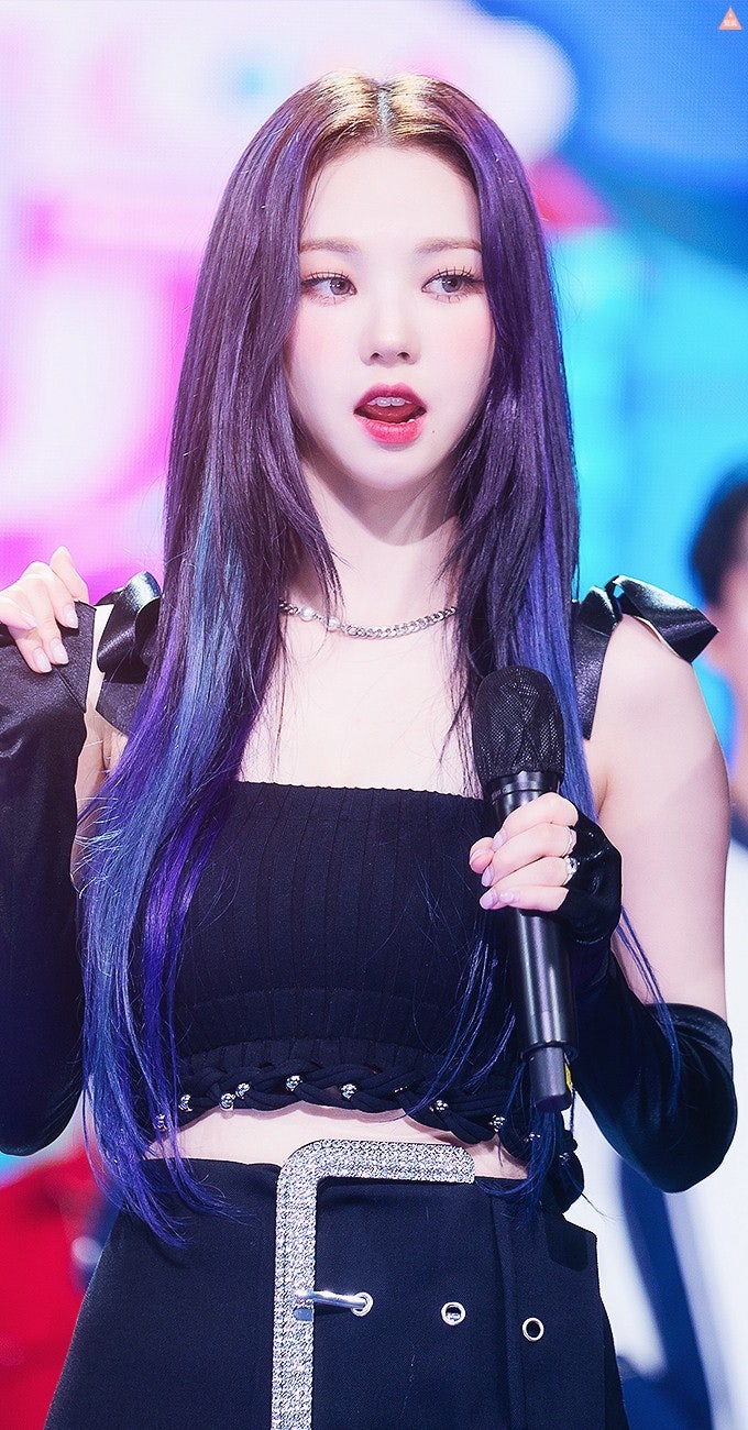 에스파 카리나님 사진 출처 : 지식iN