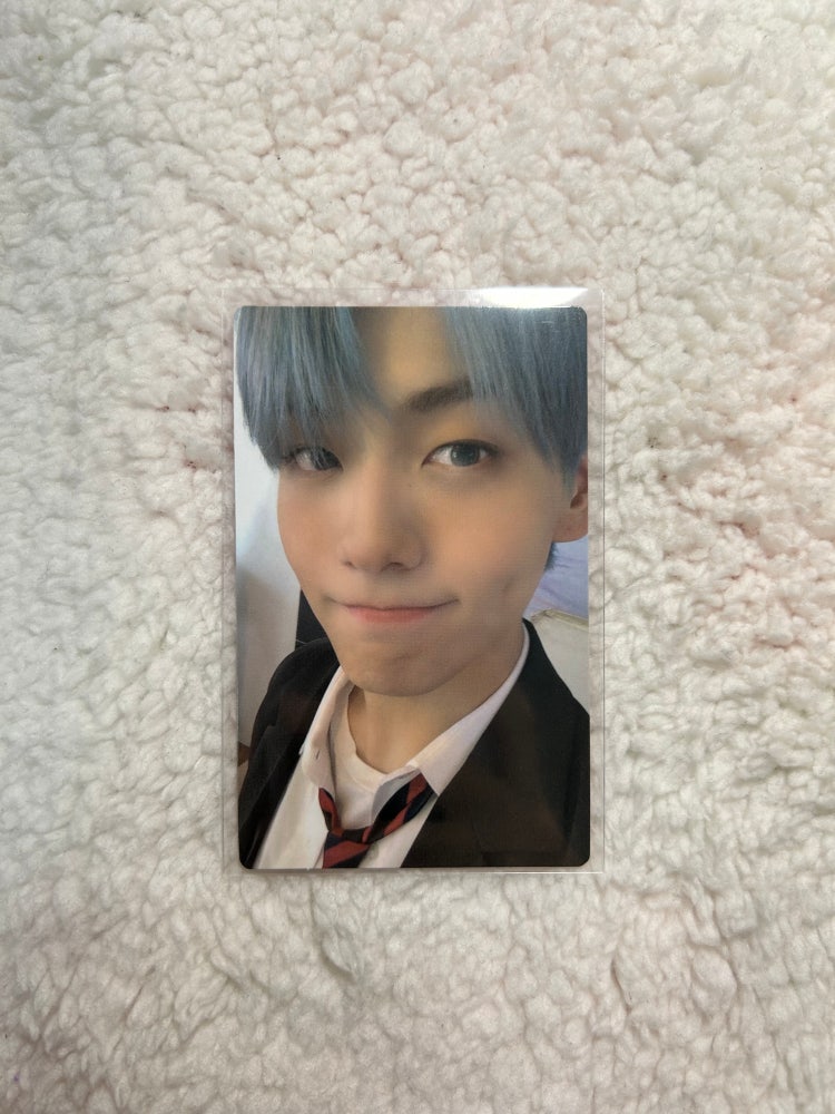 Blue hour ar 수빈 이거 스캔 인가요 ..? : 지식iN