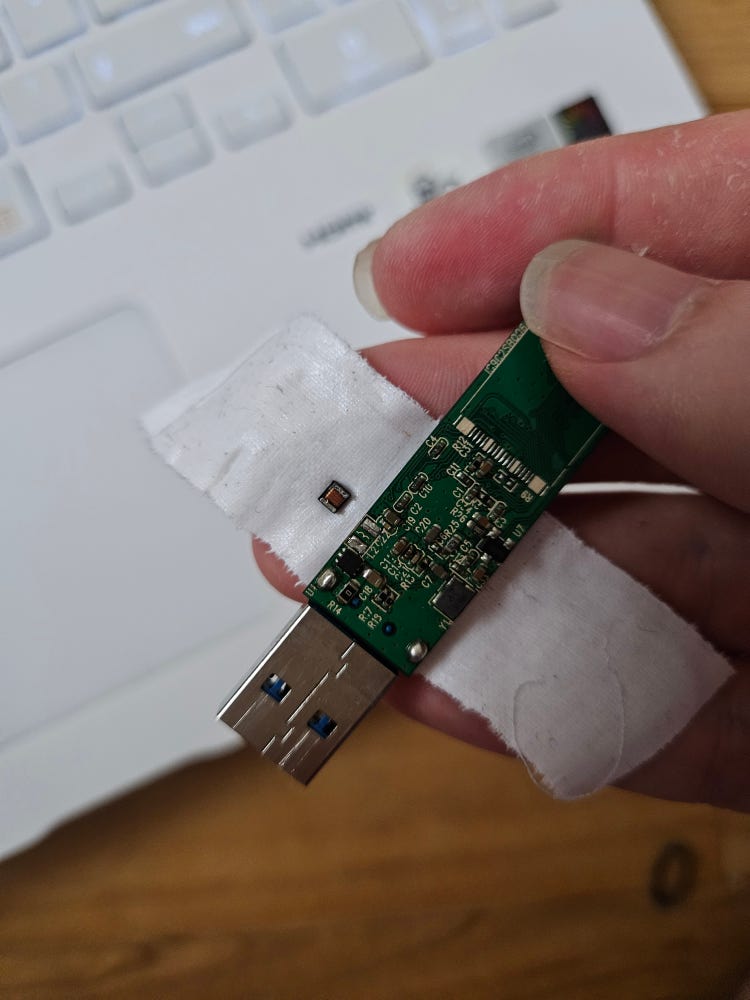 Usb 기판 부품 파손 수리 가능할까요 지식in