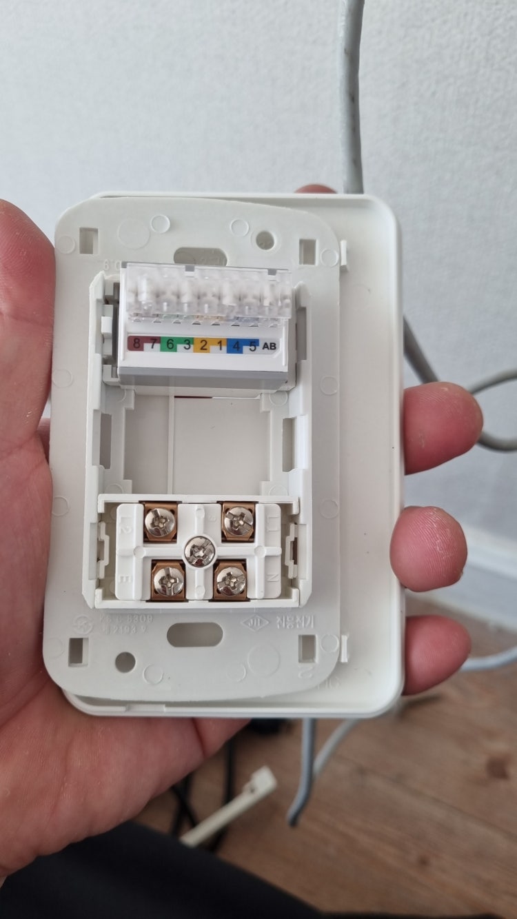 인터넷 전화 콘센트 4p 8p : 지식iN