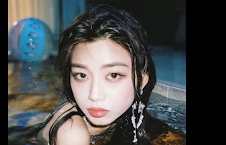 Way back home 앨범 표지 사람 이름 : 지식iN