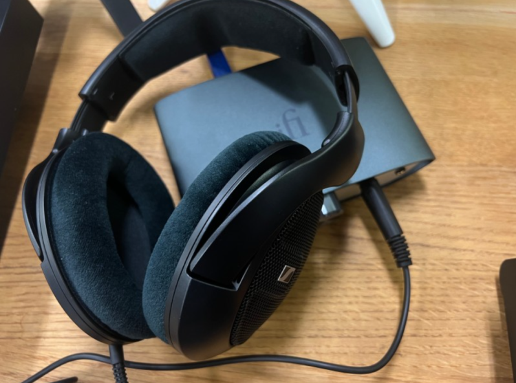 젠하이저 hd560s 헤드폰, 스마트폰 연결 질문입니다. : 지식iN