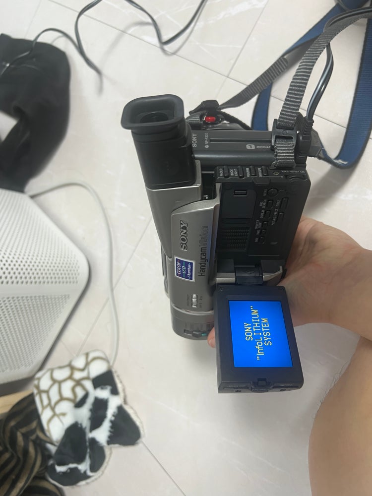 소니 핸디캠 8mm 고장 수리 질문 : 지식iN